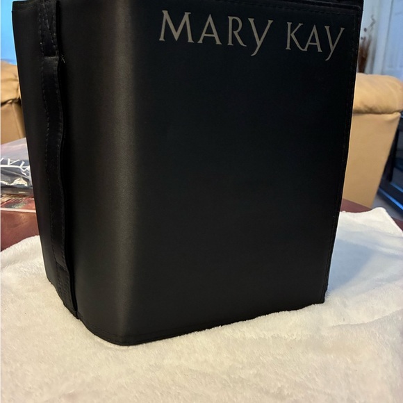 Mary Kay | Bags | Nwt Mary Kay Elegant Black Roll Up Bag | Poshmark